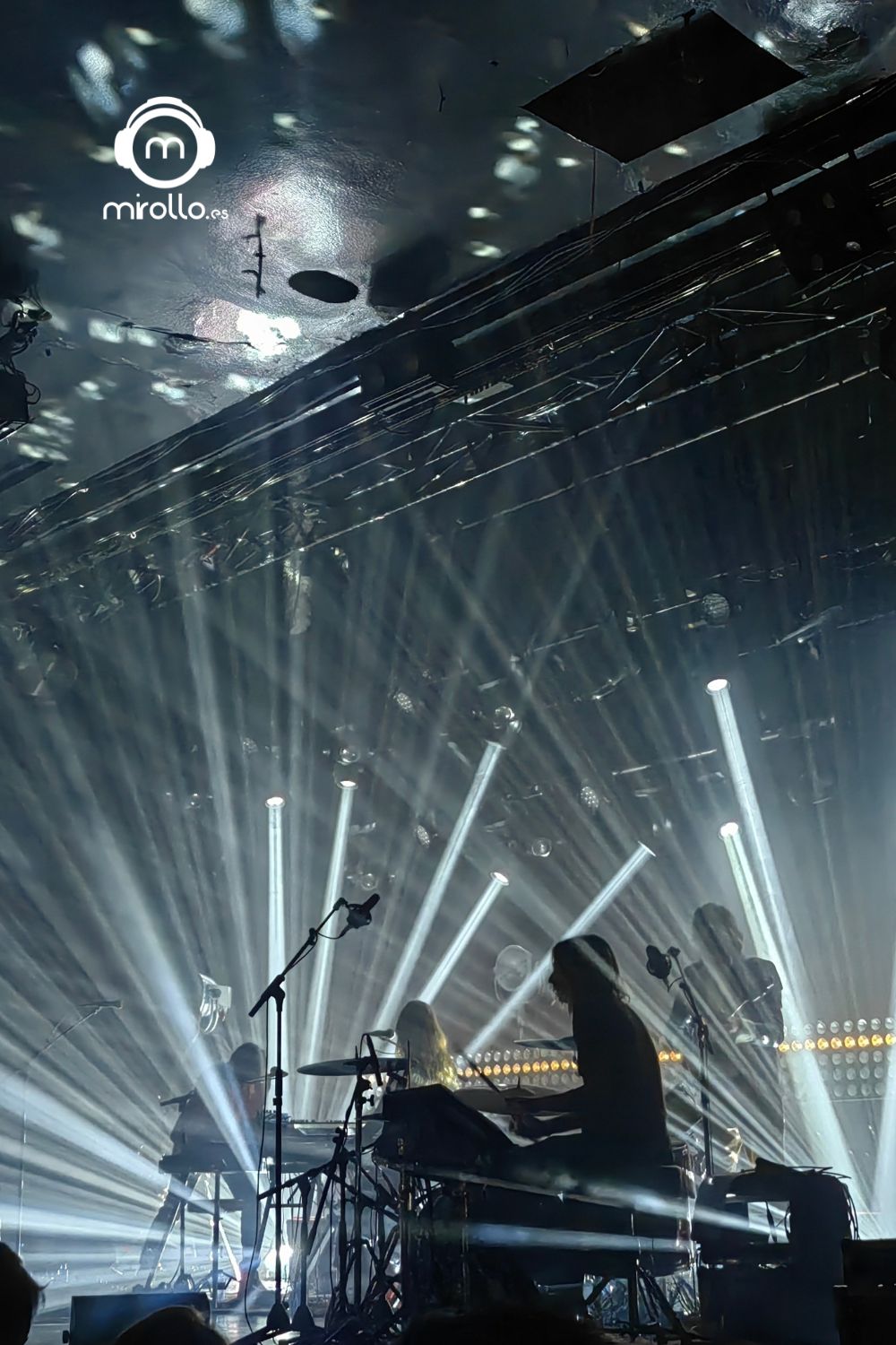 Crónica Rufus T Firefly La Riviera - Mi Rollo